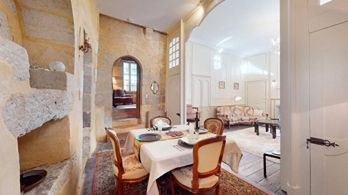 Périgueux, Centre-ville, La Gare, Saint-Martin : Appartement 6 pièces à vendre