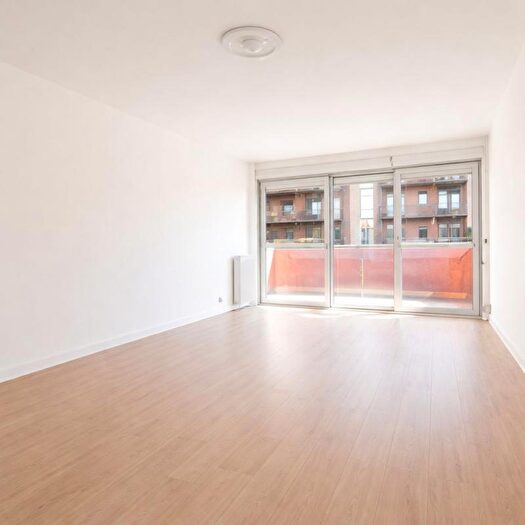 Toulouse, Saint-Georges : Appartement 2 pièces à louer