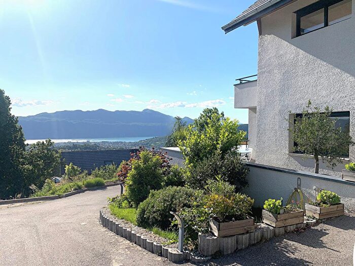 Pugny-Chatenod - Appartement 4 pièces à vendre