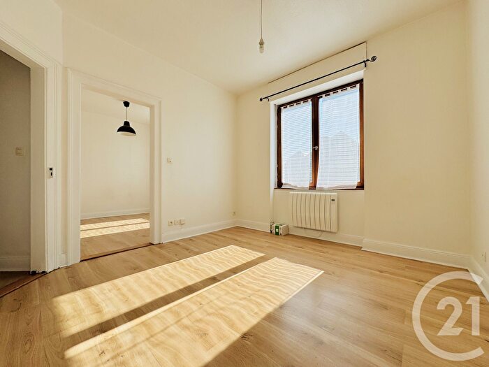 Appartement à vendre - Strasbourg, Neudorf, Etoile, Gare, Schluthfeld - 2 pièces - 1 chambre