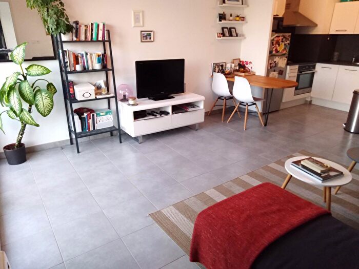 Appartement à louer - Montpellier, Croix dArgent - 2 pièces - 1 chambre