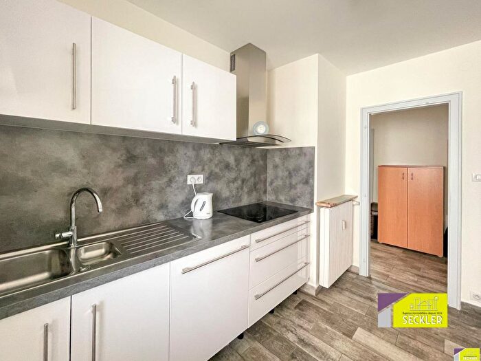 Appartement à vendre - Colmar, Centre-ville - 4 pièces - 2 chambres