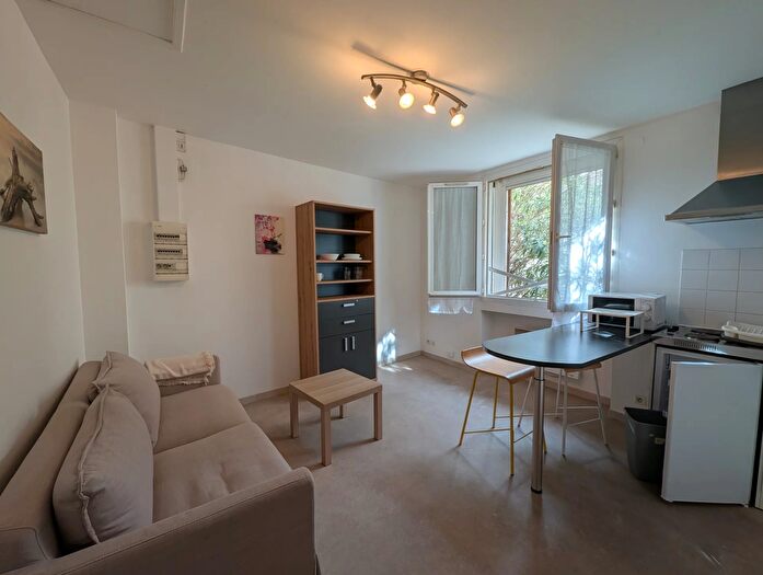 Appartement 2 pièces à Arles, Griffeuille, à louer