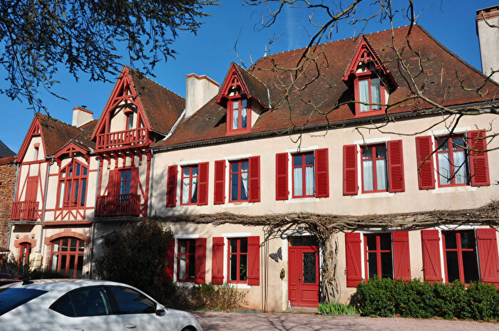 Maison à vendre - Lapalisse - 18 pièces - 9 chambres