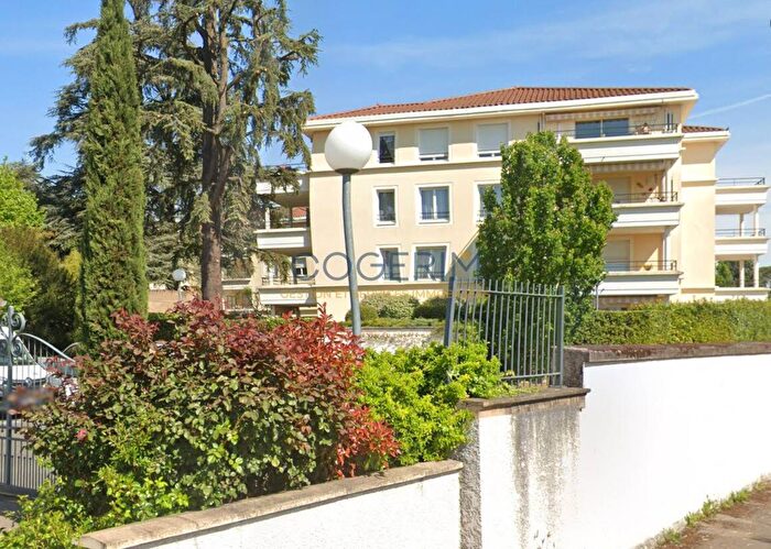 Appartement à louer - Béligny-La Sablonnière-La Grange Rouge-Le Peloux-Les Fourches, Villefranche-sur-Saône - 2 pièces - 1 chambre