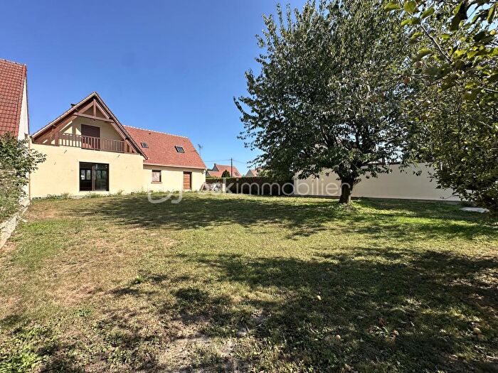 Maison à vendre - Le Plessis-Belleville - 7 pièces - 4 chambres