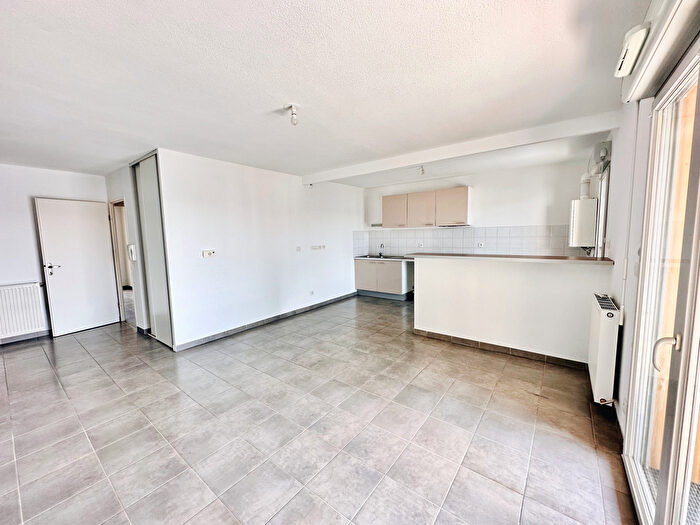 Appartement à louer - Toulouse, Croix Bénite - 3 pièces - 2 chambres