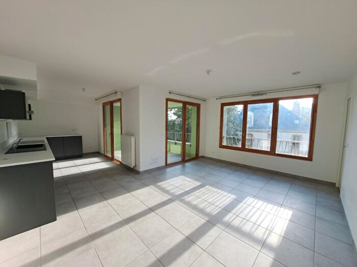 Appartement 4 pièces à louer - Le Pont-de-Claix, Grand Galet
