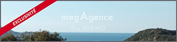 Maison à vendre - Lumio - 10 pièces - 6 chambres