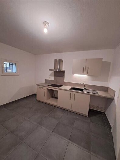 Appartement à louer - Moulin à Vent-Georges Lévy, Vénissieux - 2 pièces - 1 chambre