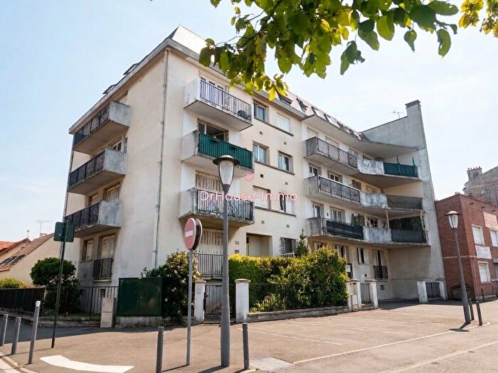 Appartement 3 pièces à Le Blanc-Mesnil, Eiffel, à vendre