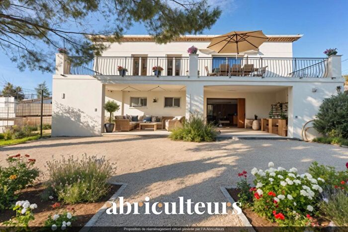 Maison 4 pièces à vendre à Éguilles