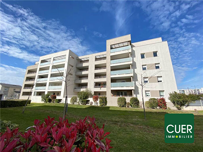 Appartement à louer - Bourg-lès-Valence, Jean Moulin - 2 pièces - 1 chambre