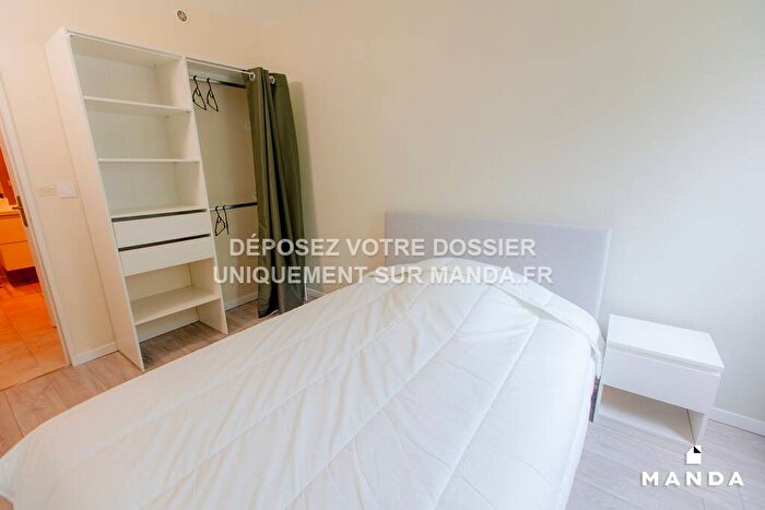 Hameau-Lebisey, Hérouville-Saint-Clair : Appartement 4 pièces à louer