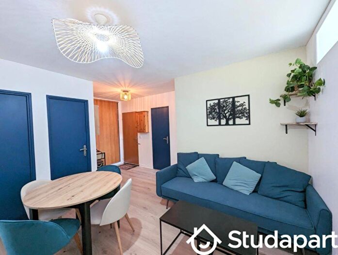 Appartement 1 pièce à Touleuses-Bocages, Cergy, à louer