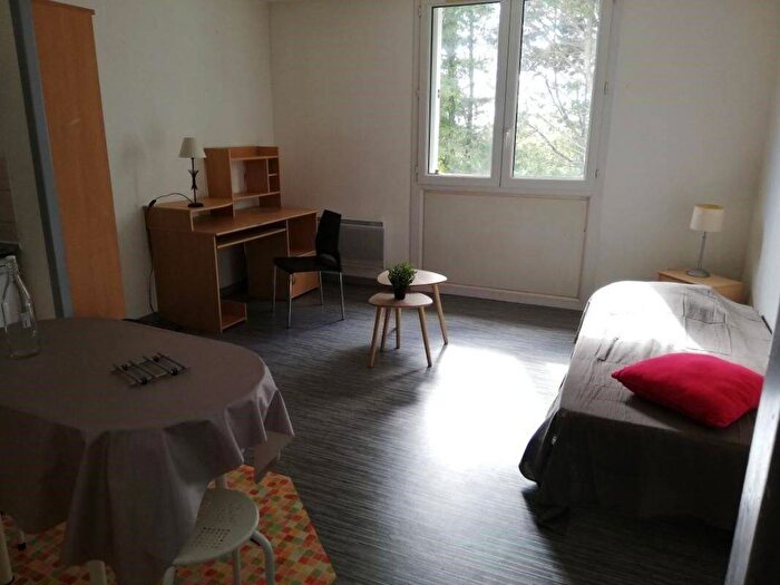 Appartement 1 pièce à Corgnac-Centre Commercial, Limoges, à louer
