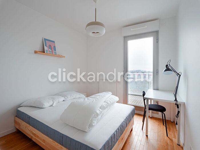 Appartement 4 pièces à louer à Colombes, Stade