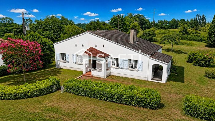 Maison 6 pièces à Nogaro, à vendre