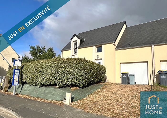 Maison 4 pièces à Saint-Manvieu-Norrey, à vendre