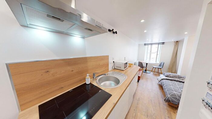 Appartement à louer - Cherbourg-Octeville - 2 pièces - 1 chambre