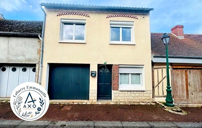 Maison à vendre - Lorris - 4 pièces - 3 chambres