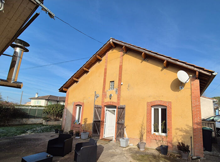 Maison à vendre - Montpezat-de-Quercy - 5 pièces - 4 chambres