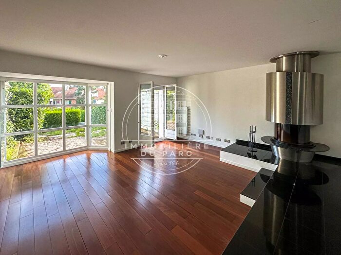 Maison 6 pièces à Saint-Germain-en-Laye, Pontel, Schnapper, Sous-préfecture, à louer