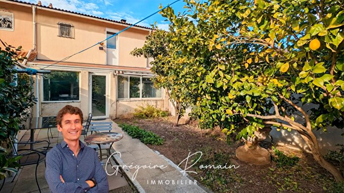 Maison à vendre - Istres, Méditerranée - 4 pièces - 3 chambres