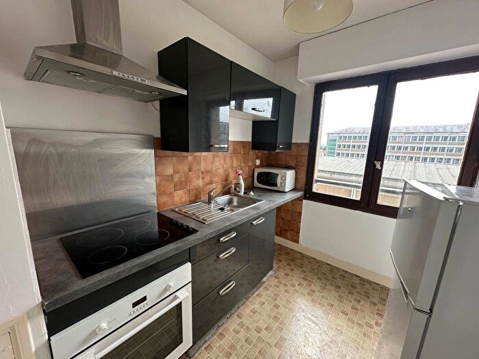 Appartement 1 pièce à Émailleurs, Limoges, à louer
