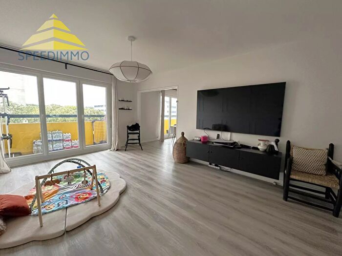 Appartement à vendre - Épinay-sous-Sénart, Les Cinéastes, Sablière - 5 pièces - 3 chambres