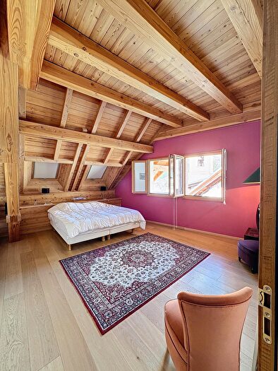 La Salle-les-Alpes : Maison 8 pièces à vendre