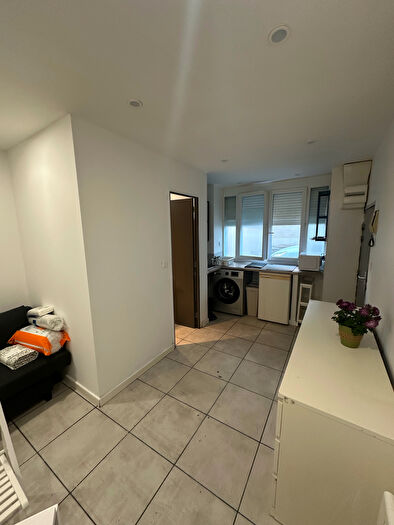 Appartement à louer - Nîmes, Gambetta - 1 pièce