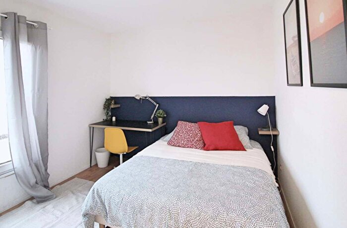 Appartement 1 pièce à louer - Maurice Ravel, Levallois-Perret