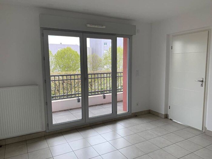 Centre Ancien, Lucé : Appartement 3 pièces à louer