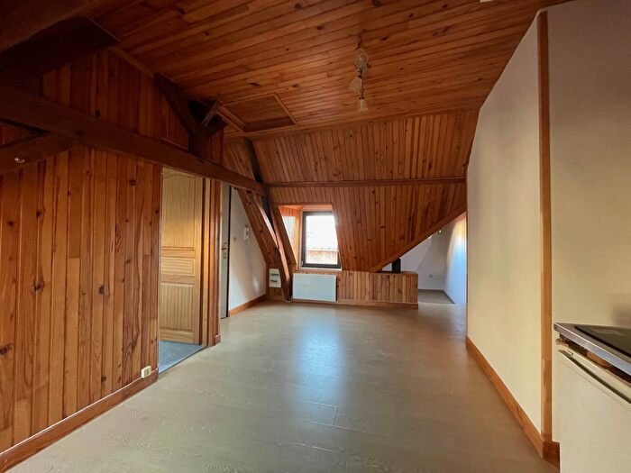 Appartement à louer - Saint-Omer, Saint-Exupery, Saint-Michel - 1 pièce