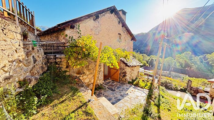 Ax-les-Thermes - Maison 3 pièces à vendre