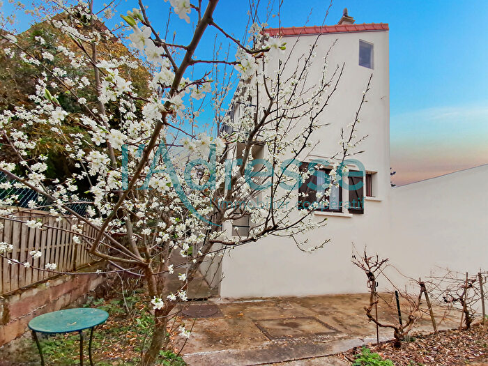 Maison à vendre - Nanterre, Plateau - 3 pièces - 2 chambres