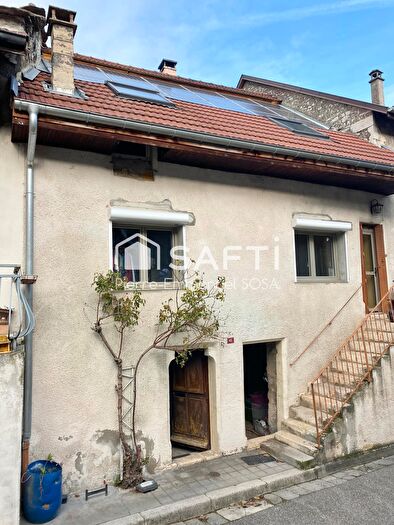 Maison 4 pièces à Virieu-le-Grand, à vendre