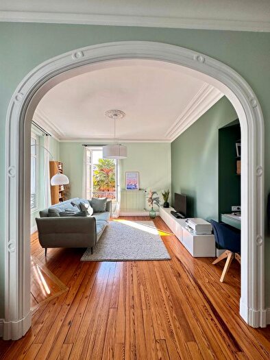 Appartement à vendre - Pau, Centre-ville - 3 pièces - 2 chambres