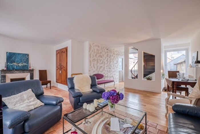 Maison à vendre - Laval, Les Fourches - 5 pièces - 3 chambres