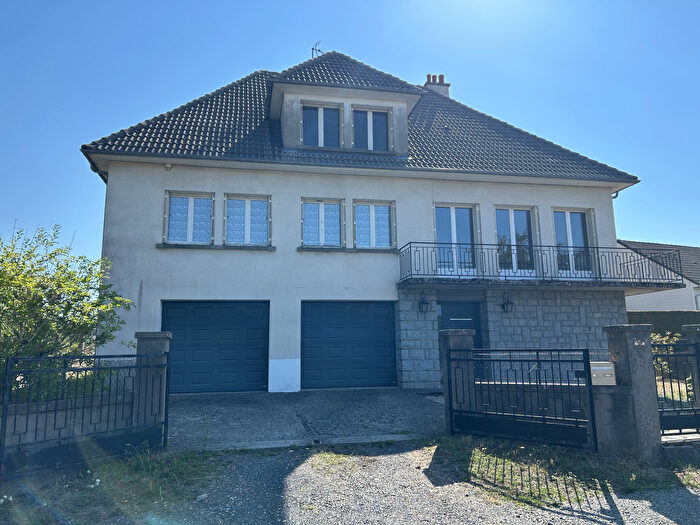 Maison 7 pièces à vendre - Lafeuillade-en-Vézie