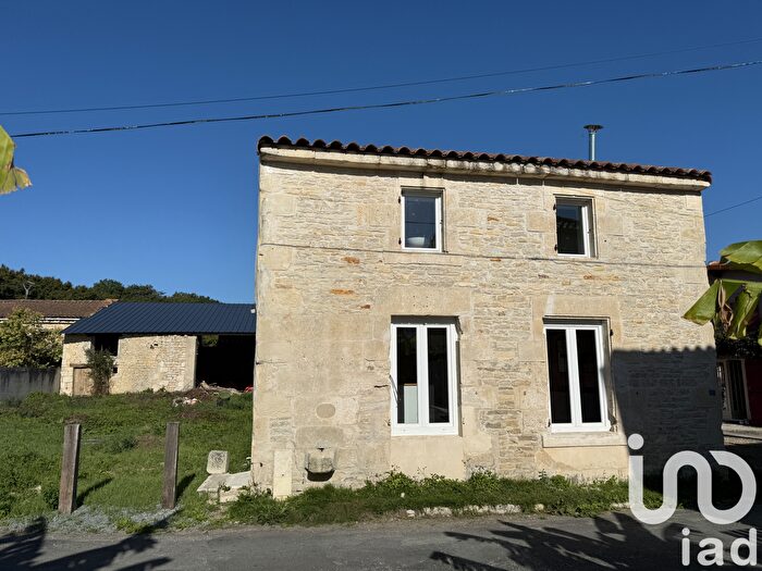Maison à vendre - Mauzé-sur-le-Mignon - 4 pièces - 2 chambres