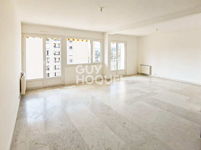 Appartement à vendre - Vienne, Estressin - 5 pièces - 3 chambres