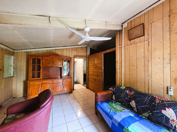 Maison 7 pièces à Saint-Paul, Centre-ville, Etang, à vendre