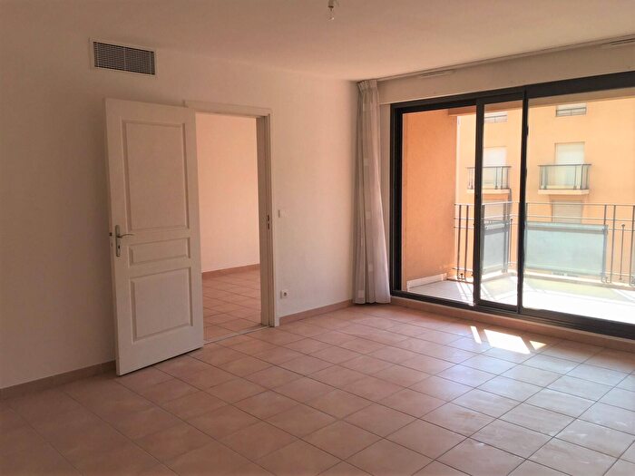 Appartement à louer - Aix en Provence - 2 pièces - 1 chambre
