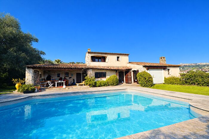 Maison à vendre - La Colle-sur-Loup - 8 pièces - 5 chambres