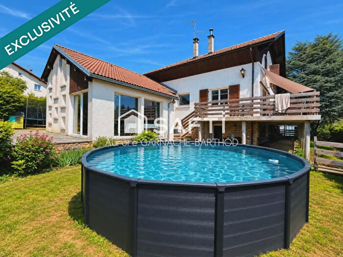 Charquemont : Maison 12 pièces à vendre