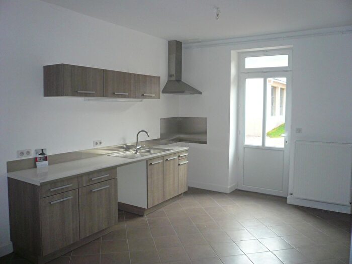 Appartement 3 pièces à Le Creusot, Sud Ouest, à louer