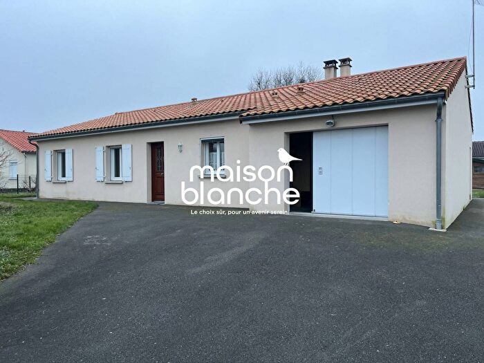 Maison à louer - Saint-Aubin-le-Cloud - 5 pièces - 3 chambres