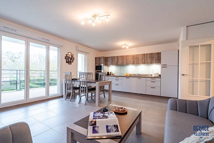 Appartement à vendre - Villepreux - 3 pièces - 2 chambres